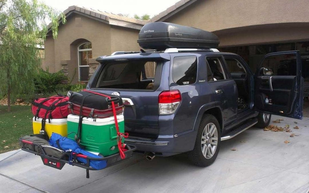 How to Choose Between a Roof Rack and Hitch Rack for Your Vehicle? – Cobra